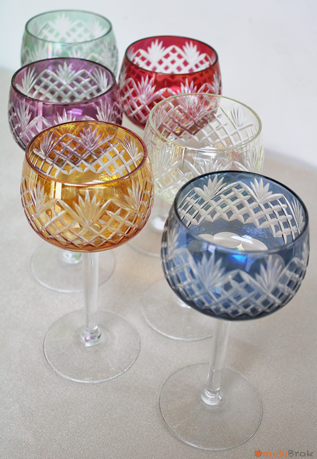 Verres colorés en cristal - muluBrok Brocante en Ligne